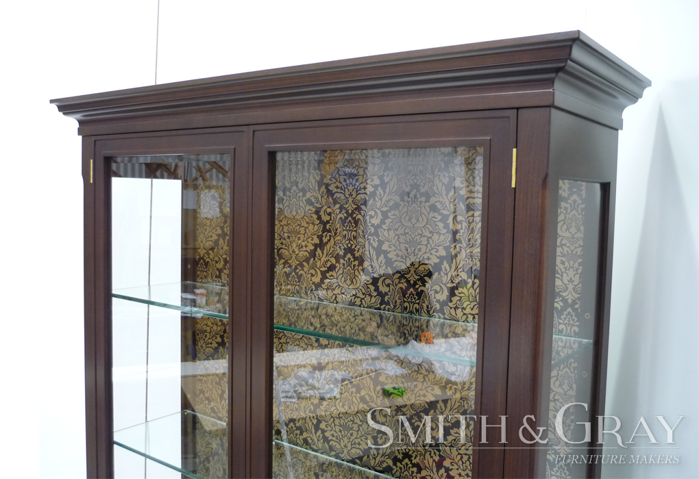 Traditional glass door china cabinet - SMITH & GRAY